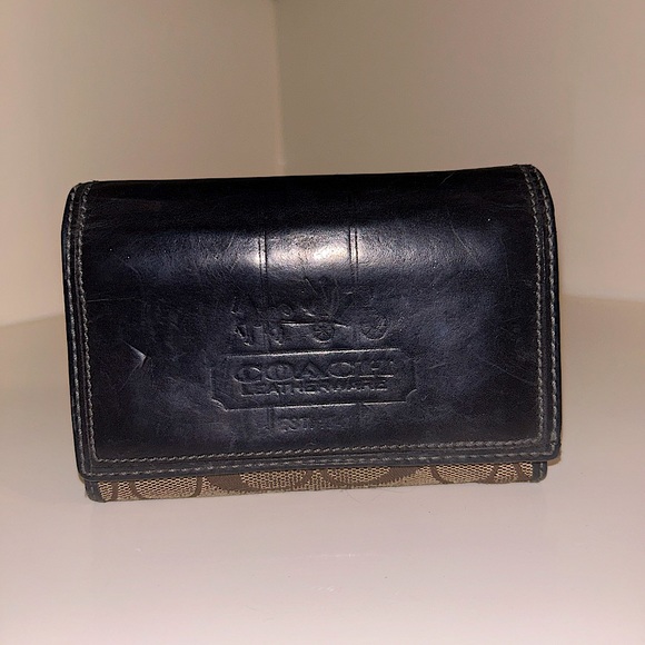 Coach | Bags | Coach Wallet With Pink And Colored Plaid Interior | Poshmark